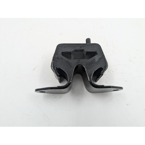 Gearbox mount (Arrow)