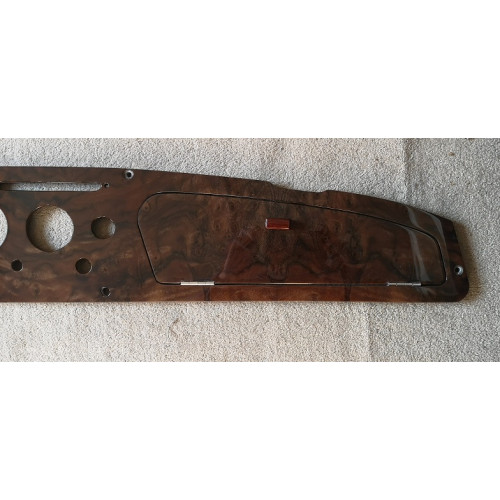 Burr Walnut Veneer Dashboard (LHD with door)