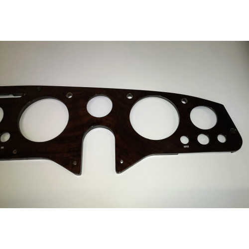 Burr Walnut Veneer Dashboard (RHD)